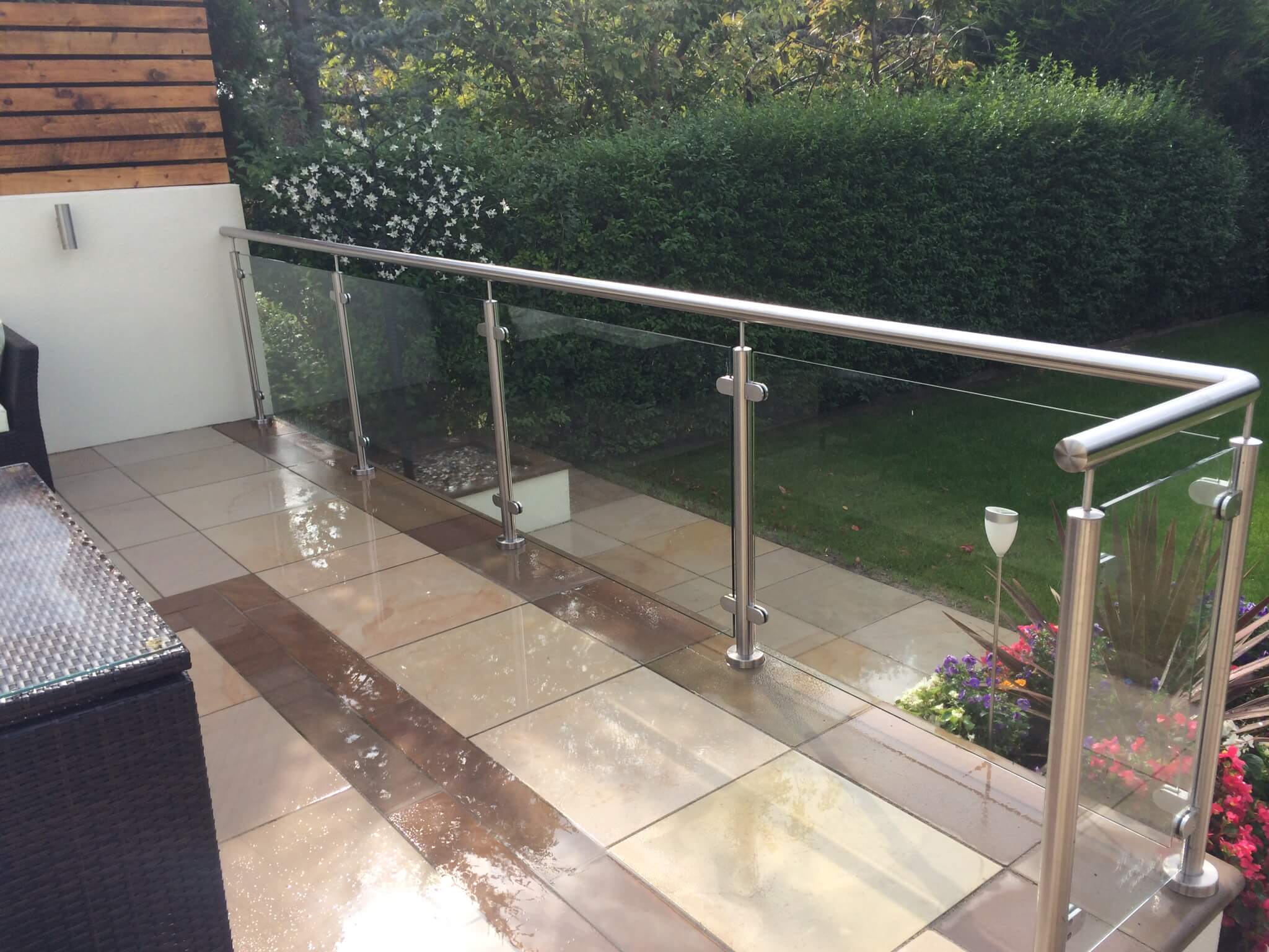 Decking Handrails Liverpool | Abel LandscapesAbel Landscapes