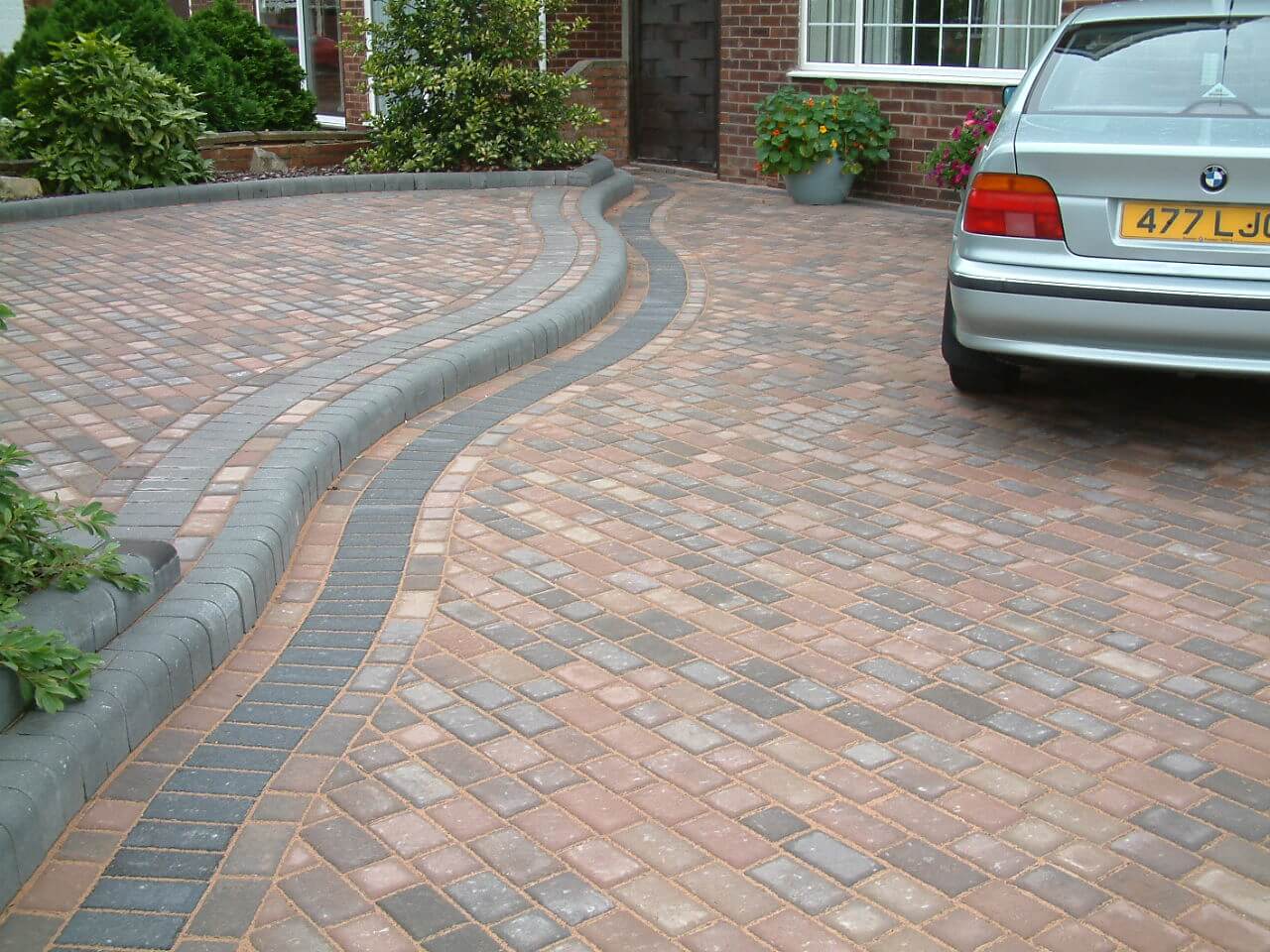 Driveway Kerbs & Edgings Liverpool | Abel LandscapesAbel Landscapes