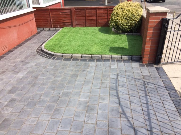 Driveway Kerbs & Edgings Liverpool | Abel LandscapesAbel Landscapes