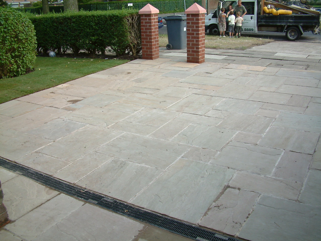 Natural Stone Driveway Speke | Abel Landscaping
